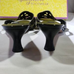 Brighton | Shoes | Brighton Tulip Black Sandals | Poshmark